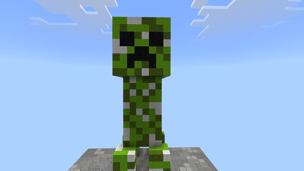 Creeper Spawn 37x21 | BuiltByBit